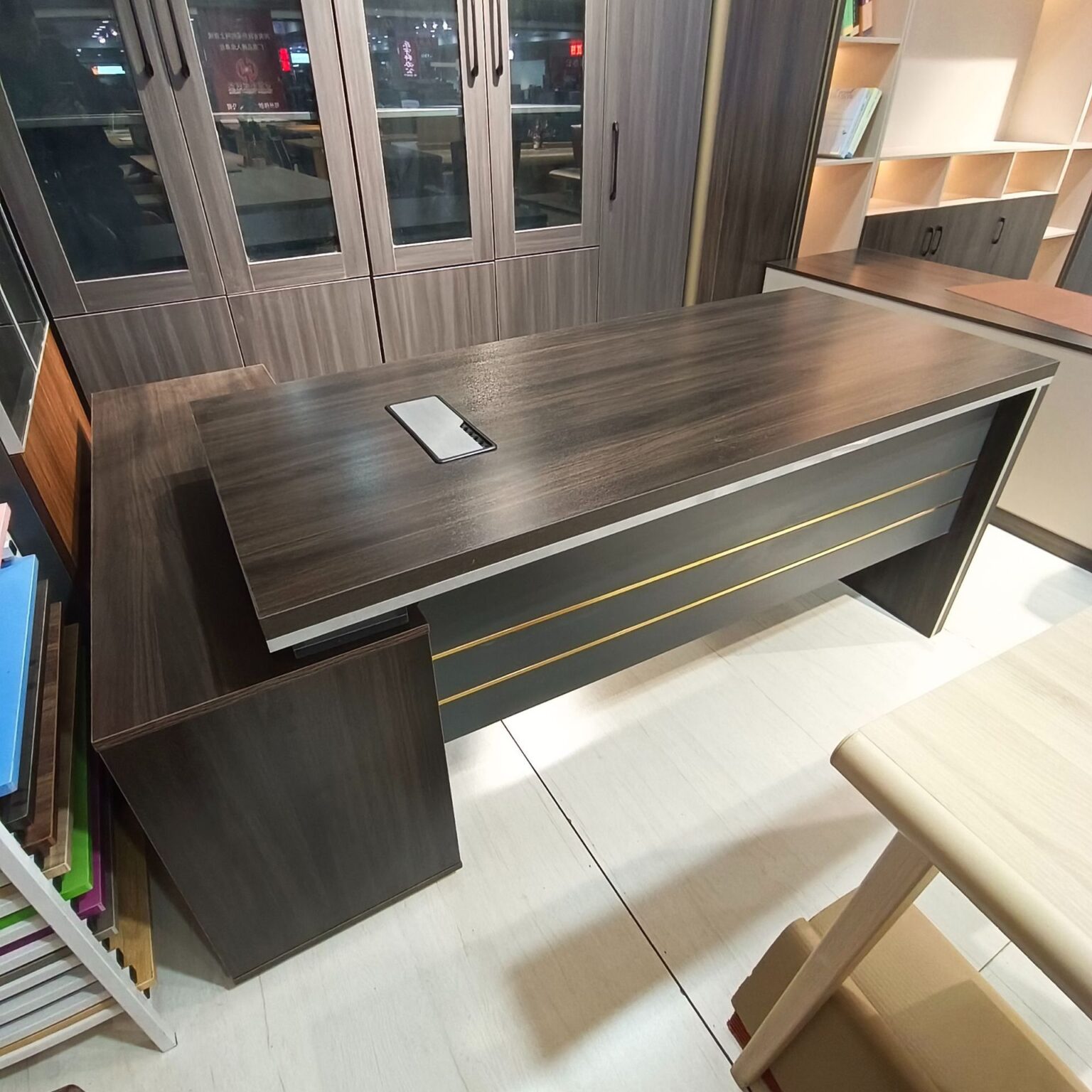 1.8 Meters Executive Office Table - Gucca Furniture -Furniture Shop in ...