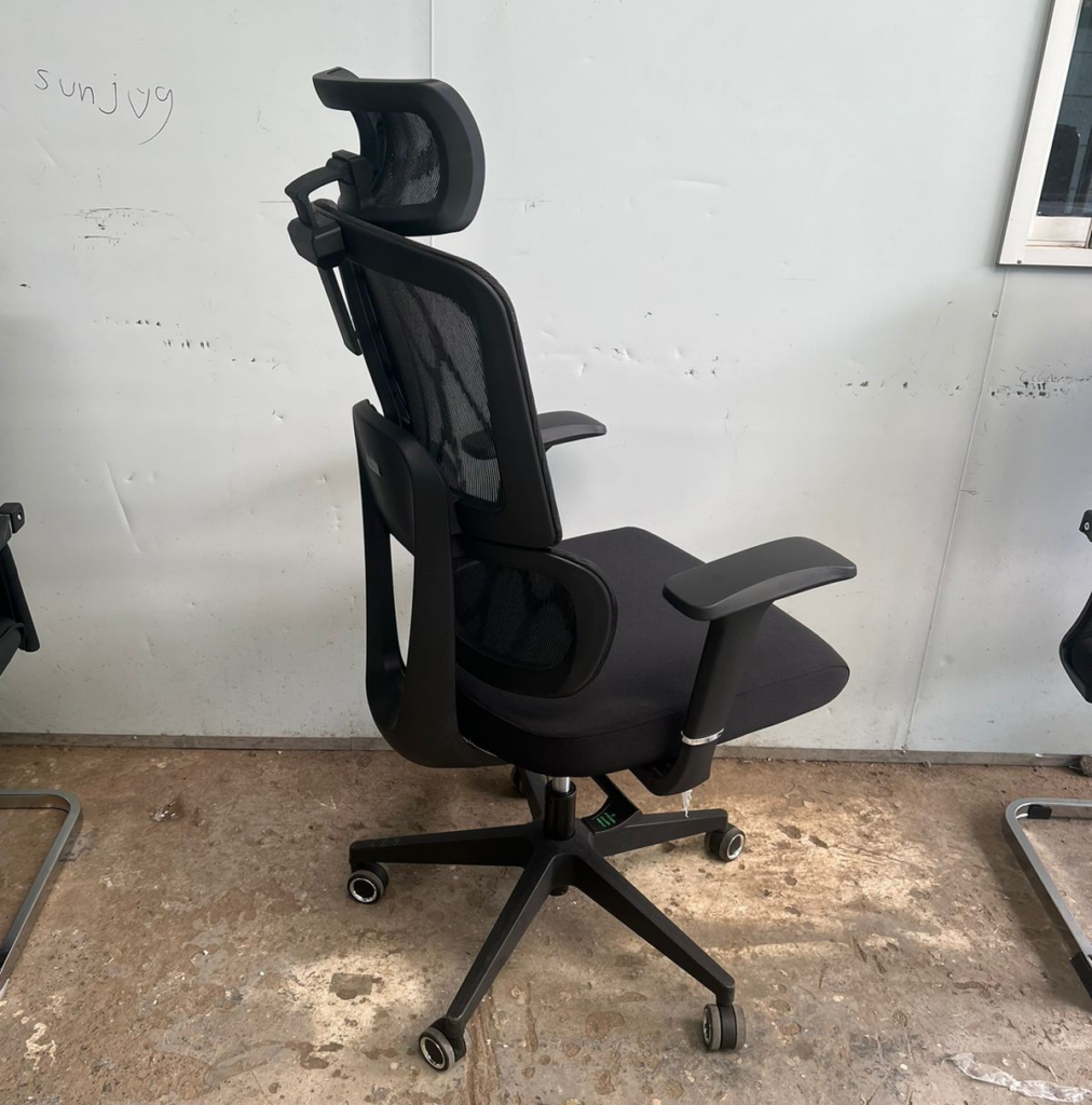 Modern Ergonomic Office Chair - Gucca Furniture -Furniture Shop in Kenya